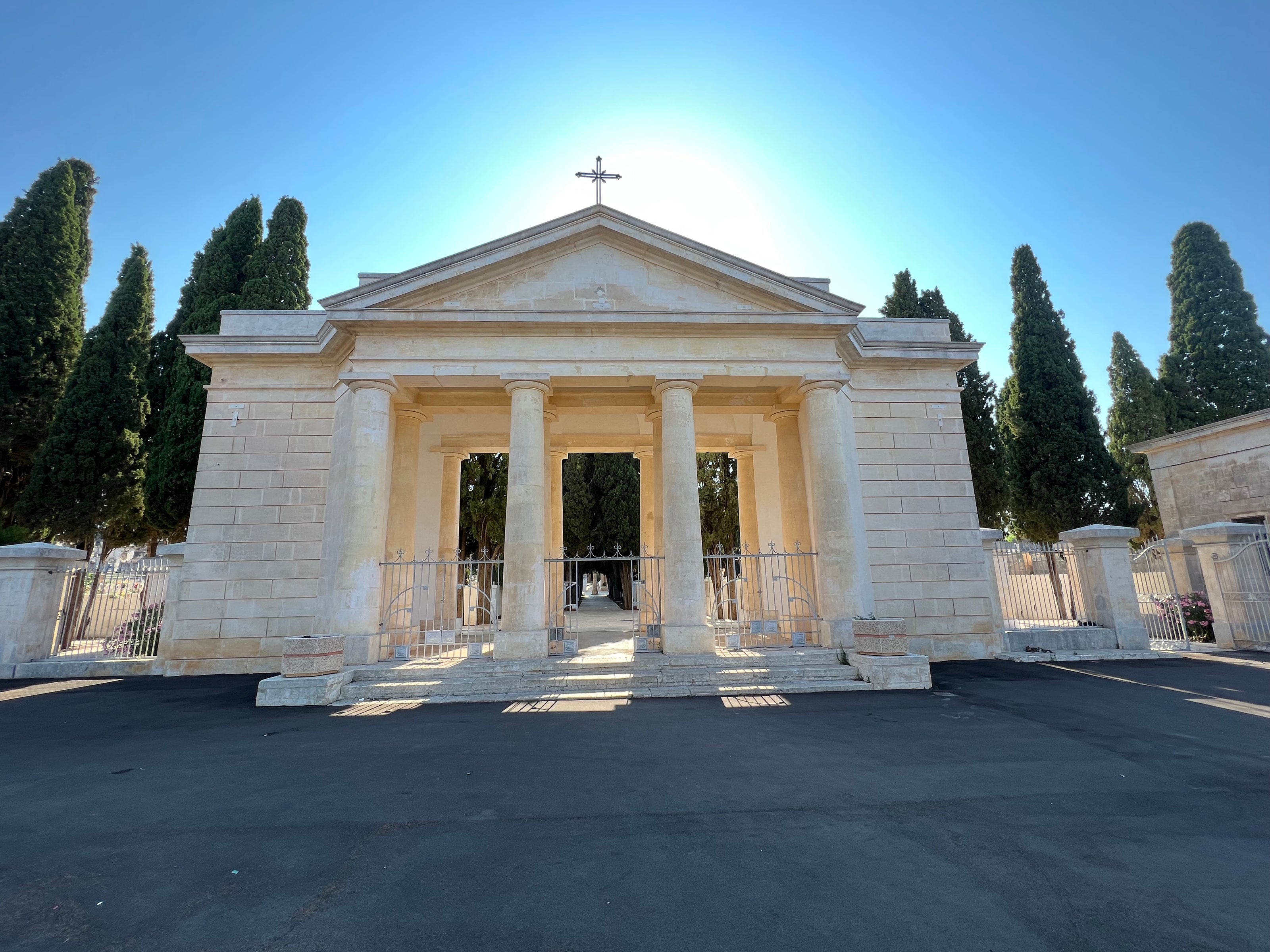 DEATH BECOMES US - THE BEAUTY OF A CIMITERO (CEMETARY) OSTUNI
